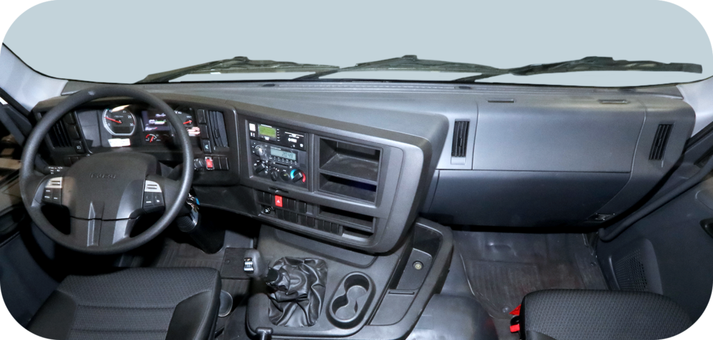 Isuzu GIGA CYH QL1310U1VDHY Rigid Truck Cab & Chassis 8x4 12-wheeler ...