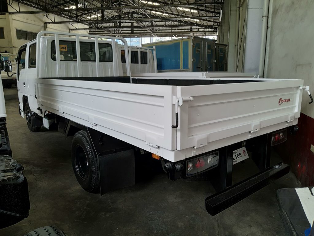 Sobida Isuzu NKR Double Cab dropside 6 wheel truck elf canter hino ...